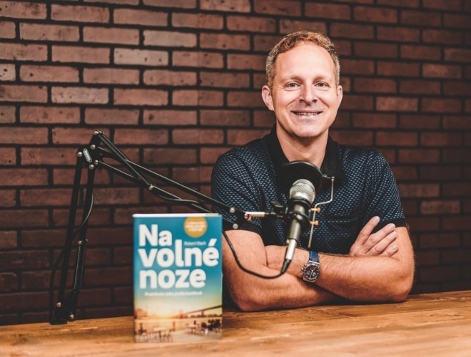 O vydávání knih v angličtině: Robert Vlach • RenéNEKUDA.cz